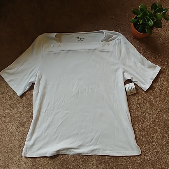 Tog Shop | Tops | The Tog Shop White Tshirt Xl | Poshmark